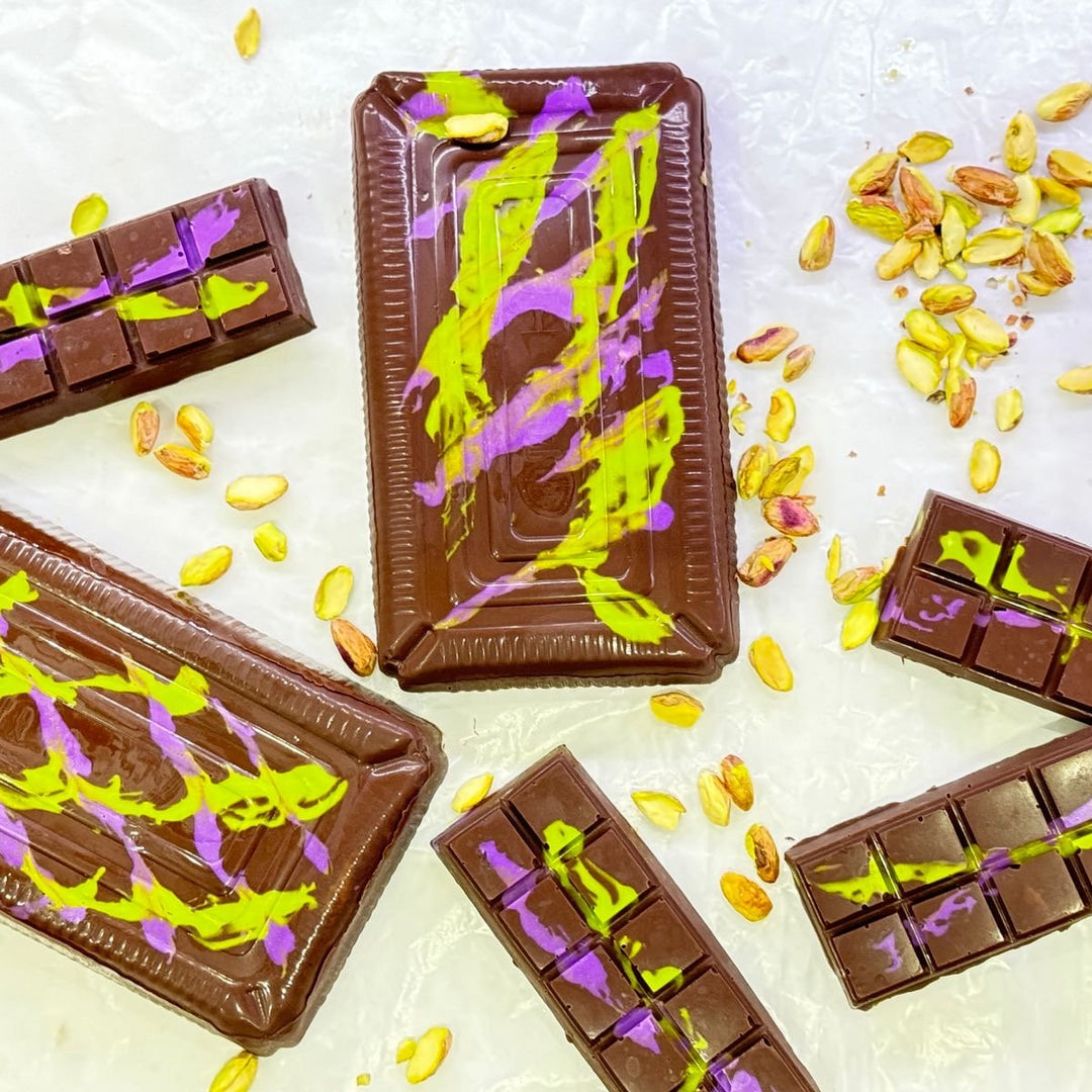 Pistachio Knafeh Chocolate 50g – Tayyib Store